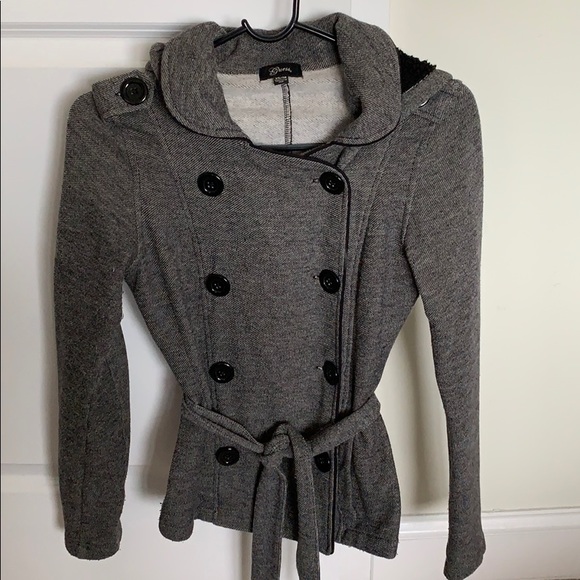 Guess | Jackets & Coats | Guess Jacket | Poshmark